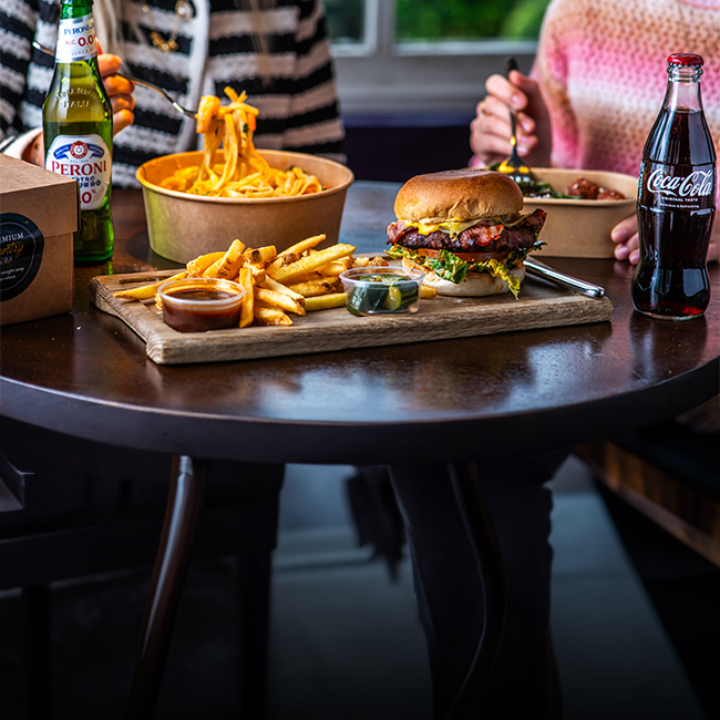 The Windmill Country Pub & Restaurant in Windlesham Surrey